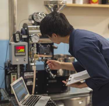 LOG COFFEE ROASTERS | 山口市中心商店街の自家焙煎コーヒーショップ